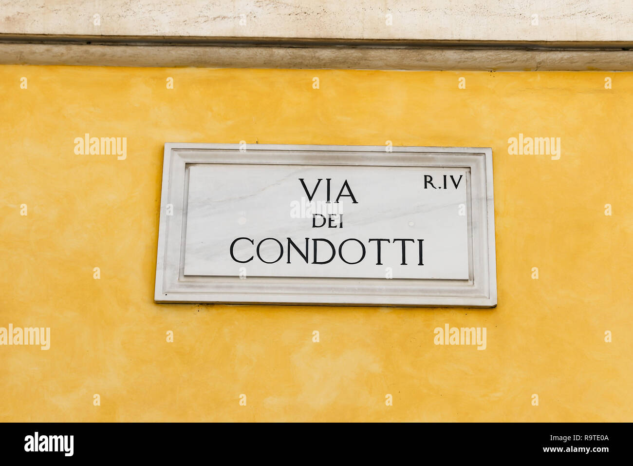 Via Dei Condotti Street Sign in Rome City, Italy Stock Photo - Alamy