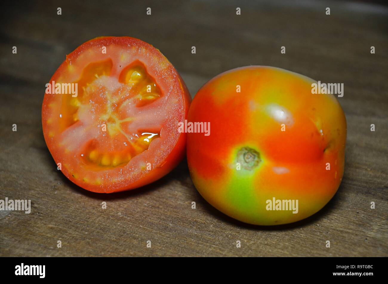 Realistic Tomato High Resolution Stock Photography and Images - Alamy