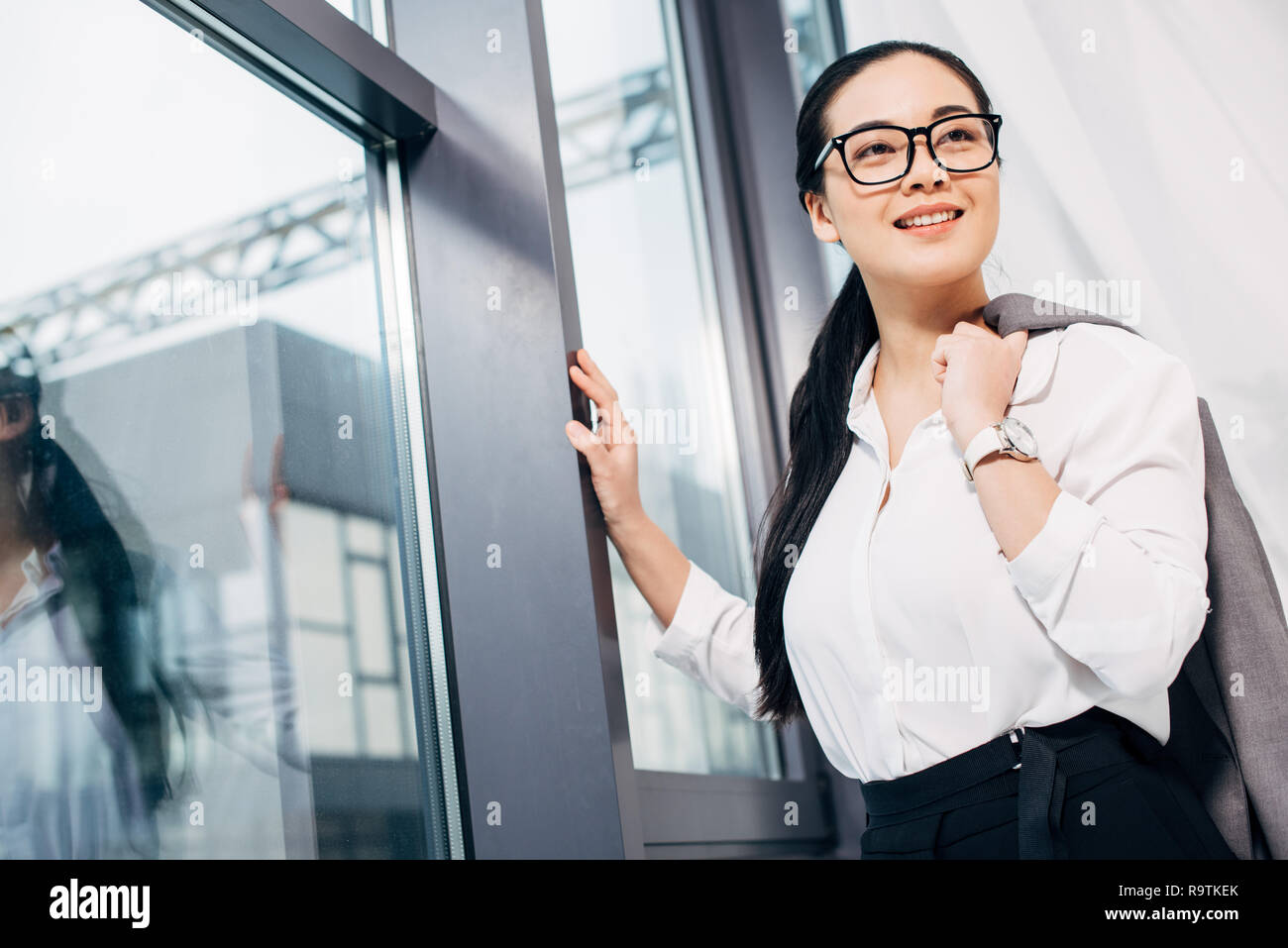 Jacket over shoulders hi-res stock photography and images - Alamy