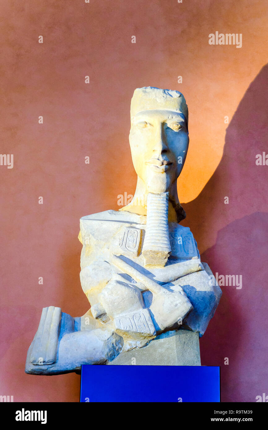 Amenophis Iv Stock Photos & Amenophis Iv Stock Images - Alamy