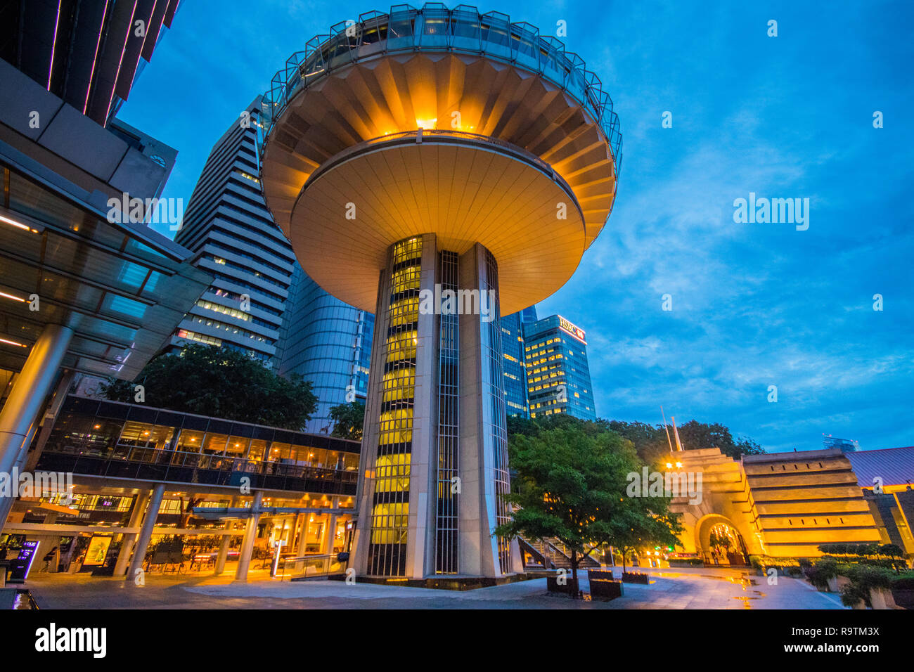 Singapore, Marina Bay, OUE Tower - 3D model by 99.Miles [eb33a6d ...