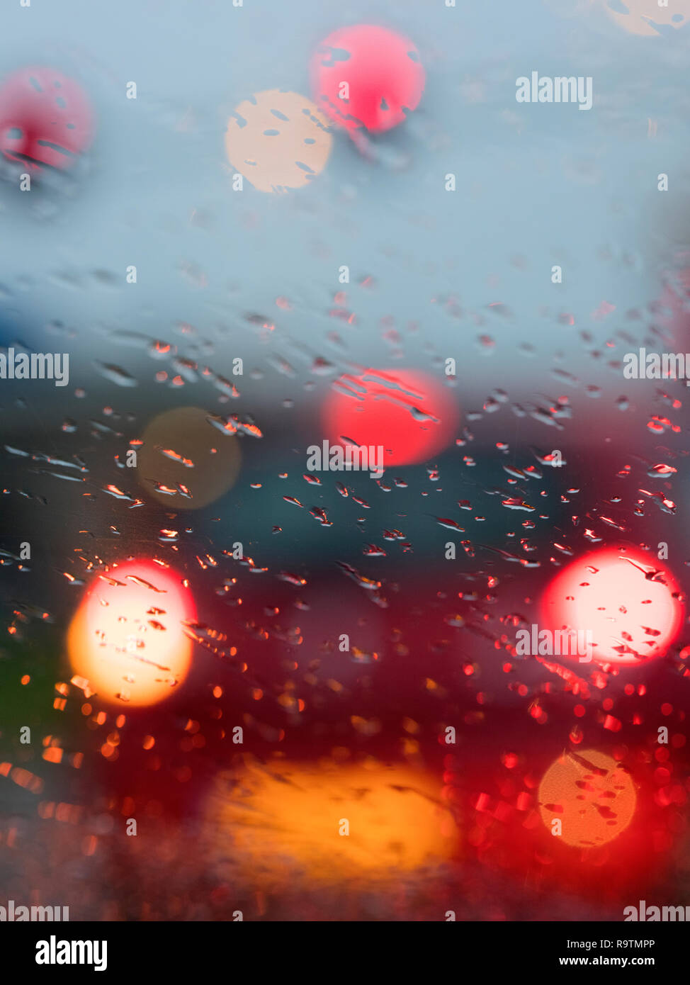 Car winshield hi-res stock photography and images - Alamy
