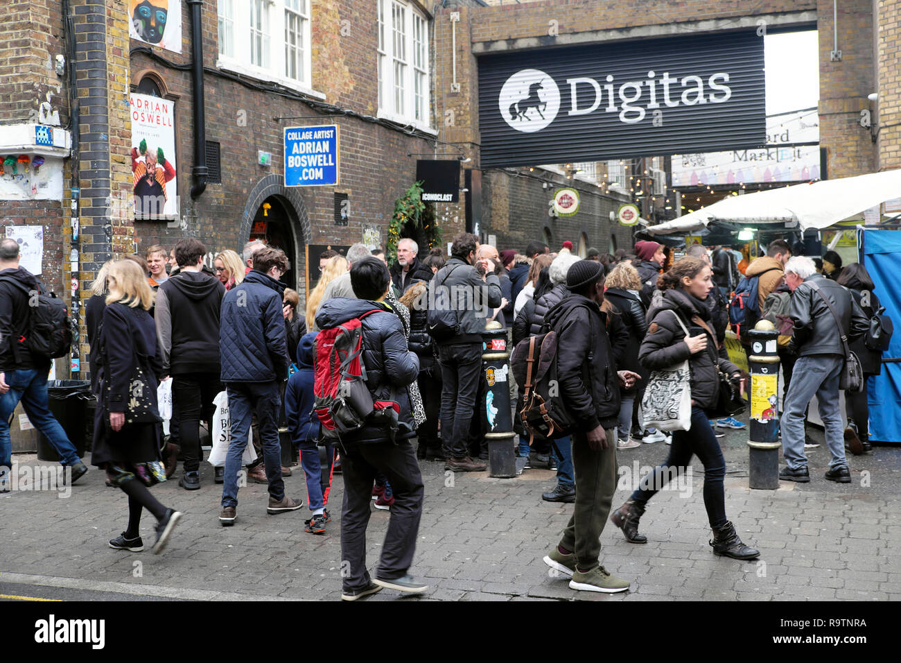 Digitas marketing & technology business office sign & people street ...