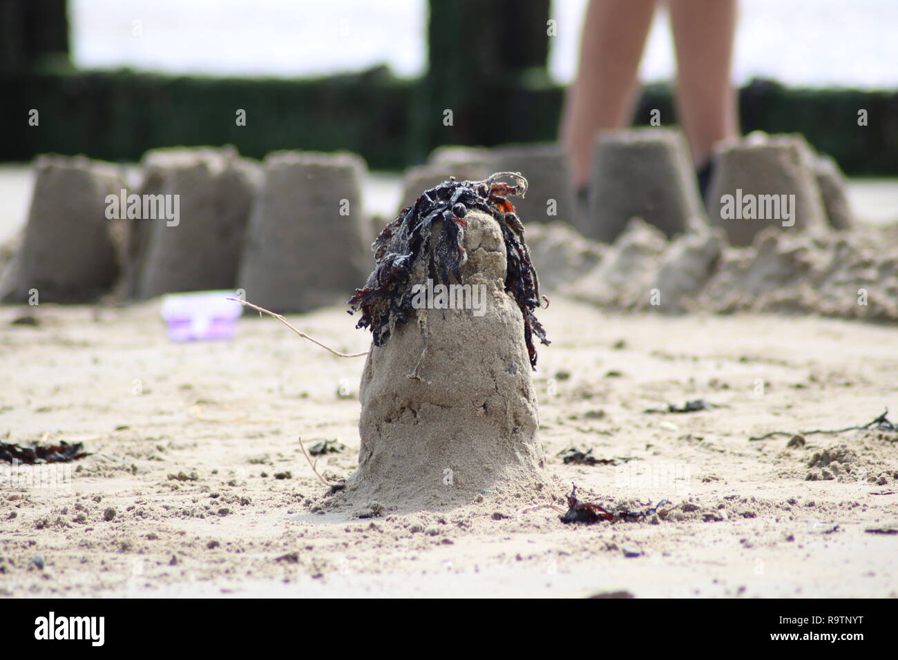 Family sandcastle hi-res stock photography and images - Alamy