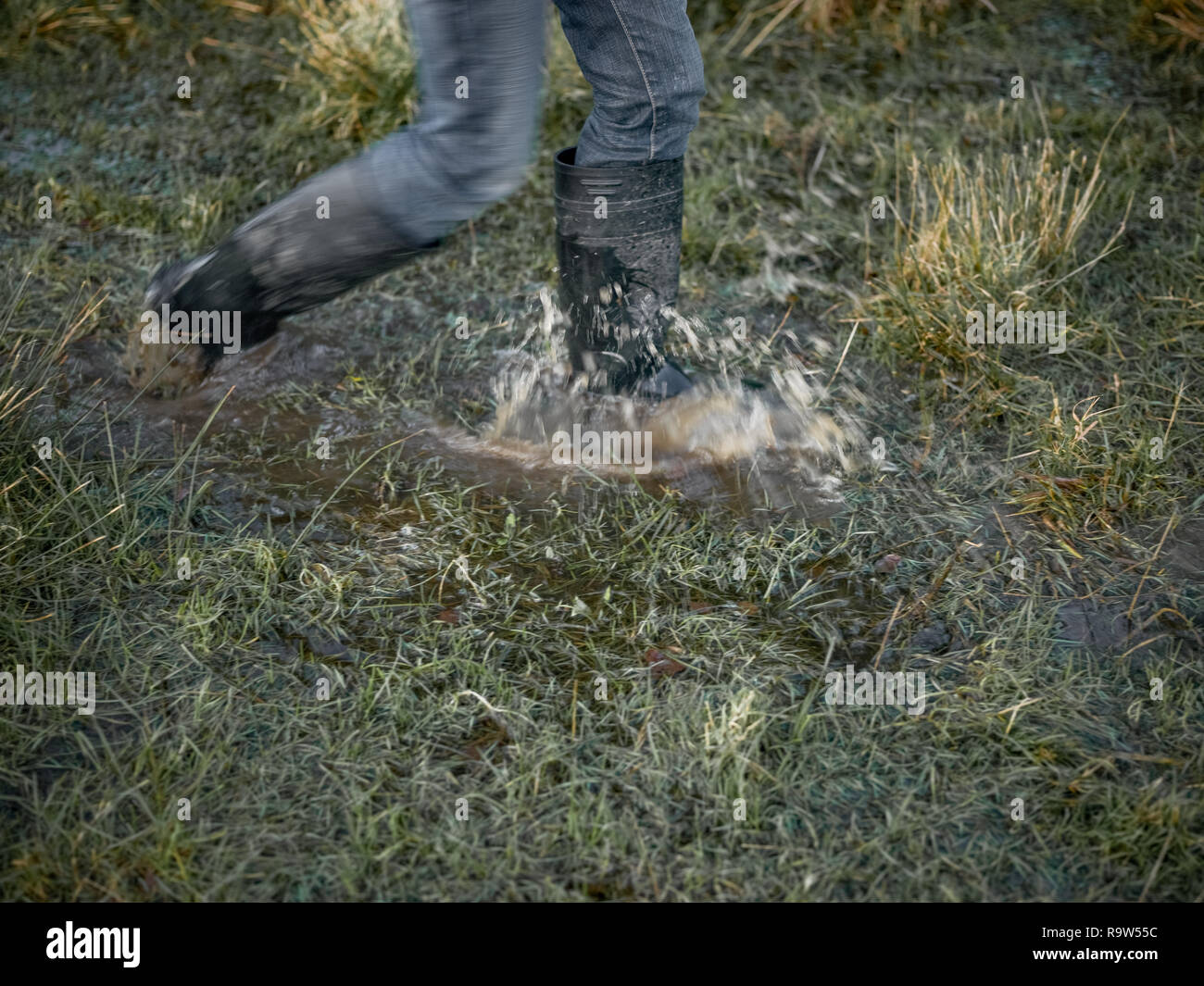 Running puddles hi-res stock photography and images - Alamy
