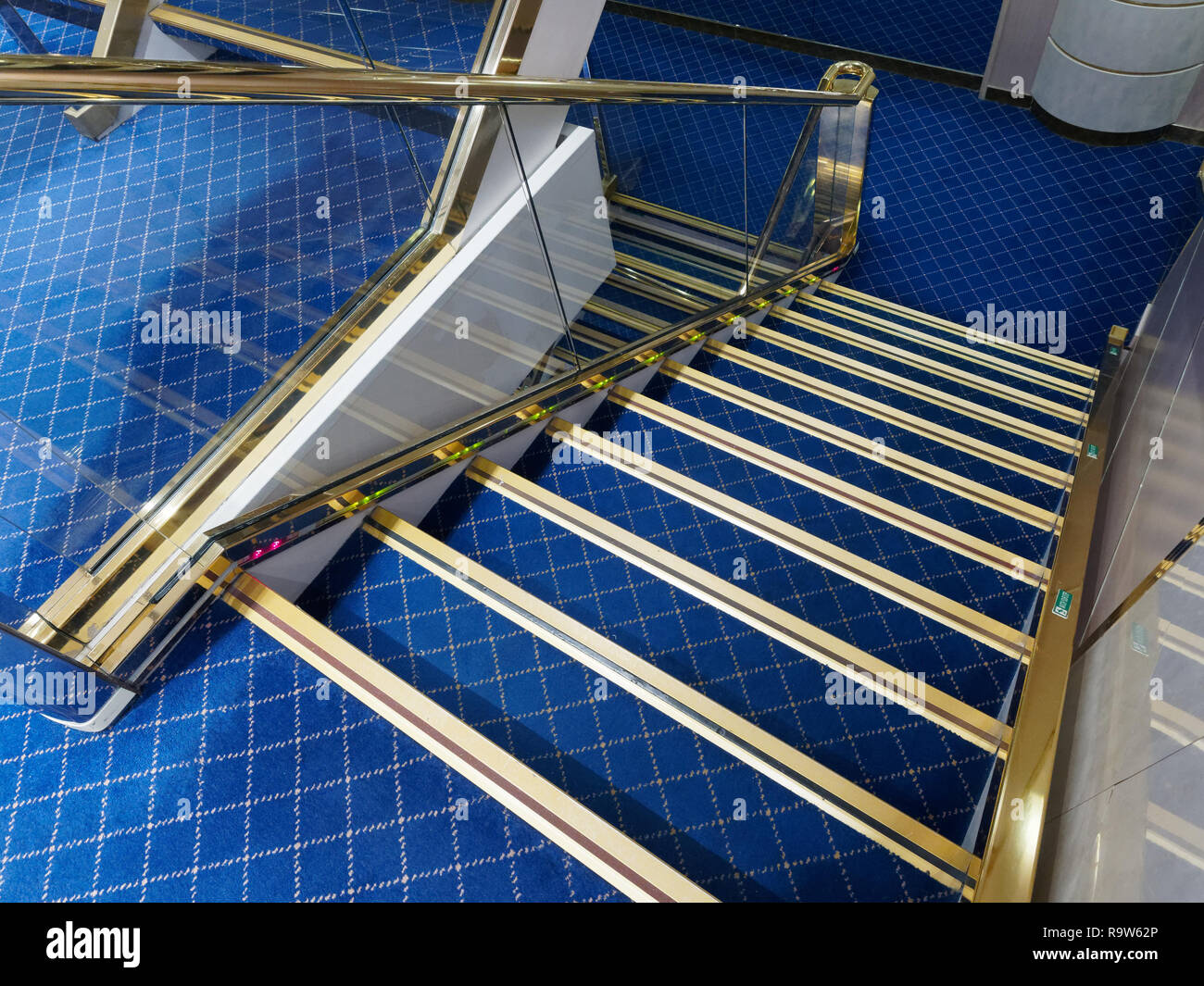 Indoor step hi-res stock photography and images - Alamy