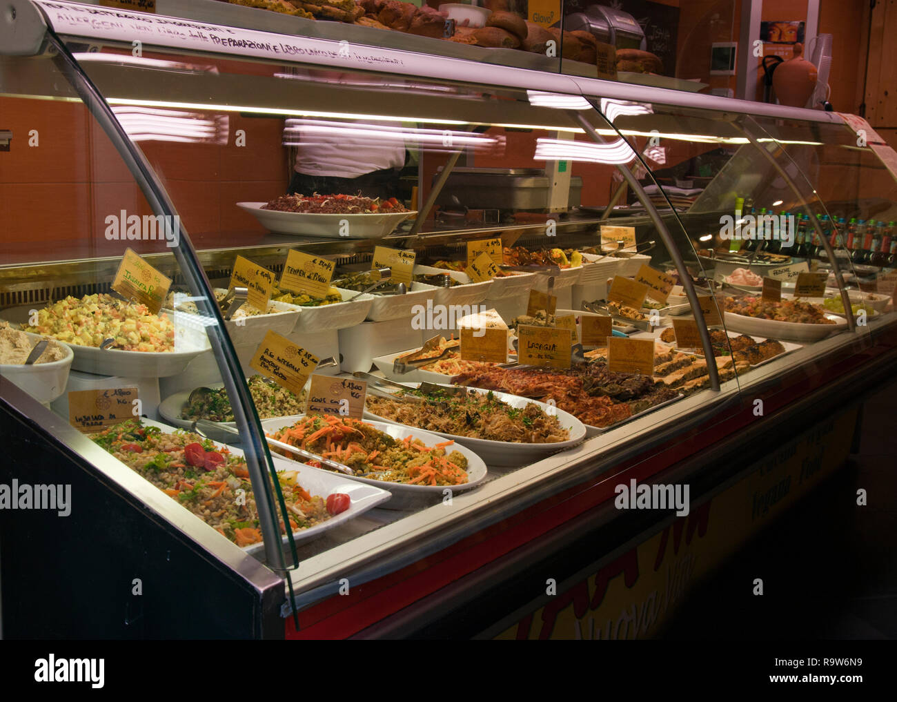 Counter meal hi-res stock photography and images - Alamy