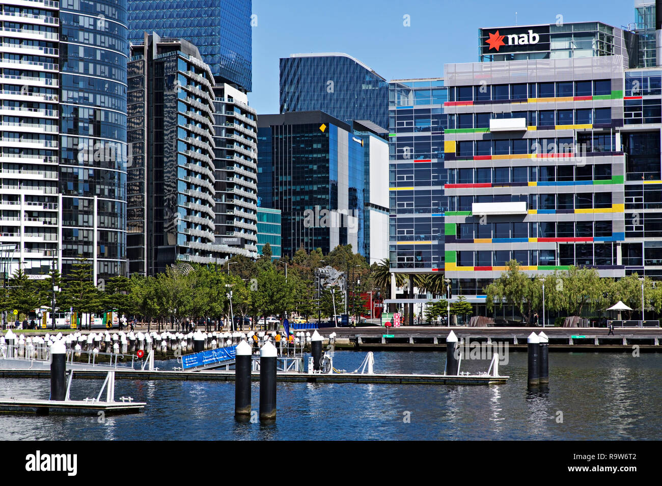 Modern Corporate Offices in Melbourne Docklands,Victoria Australia ...