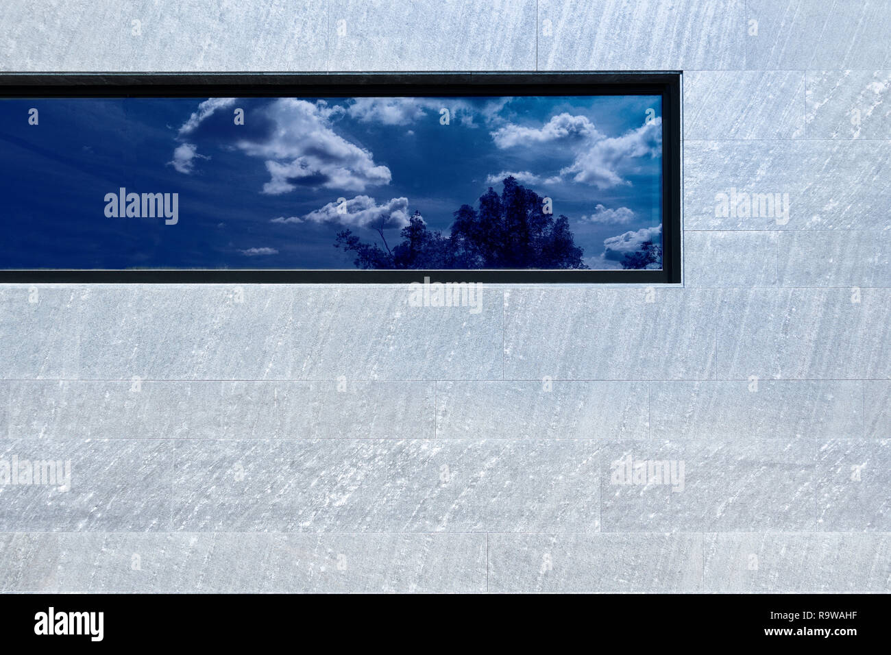 Facade modern glass window hi-res stock photography and images - Alamy