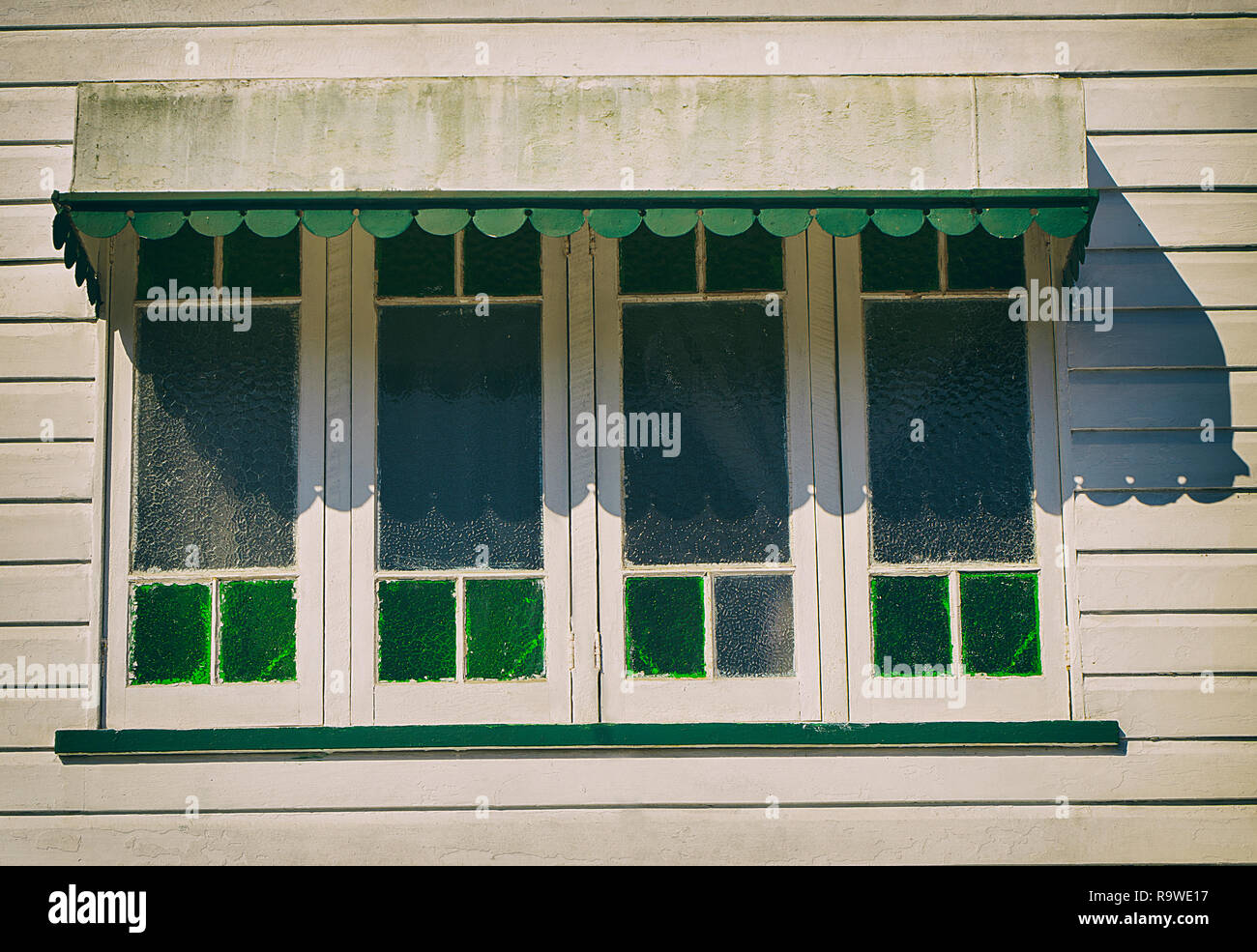 Green stained glass hi-res stock photography and images - Alamy