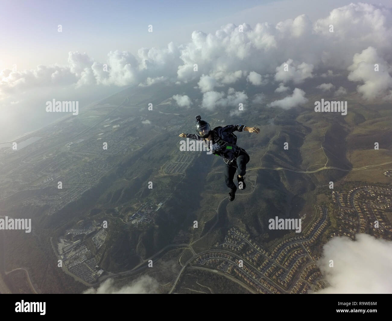 This freefly skydiver is practice different freestyle positions in the ...