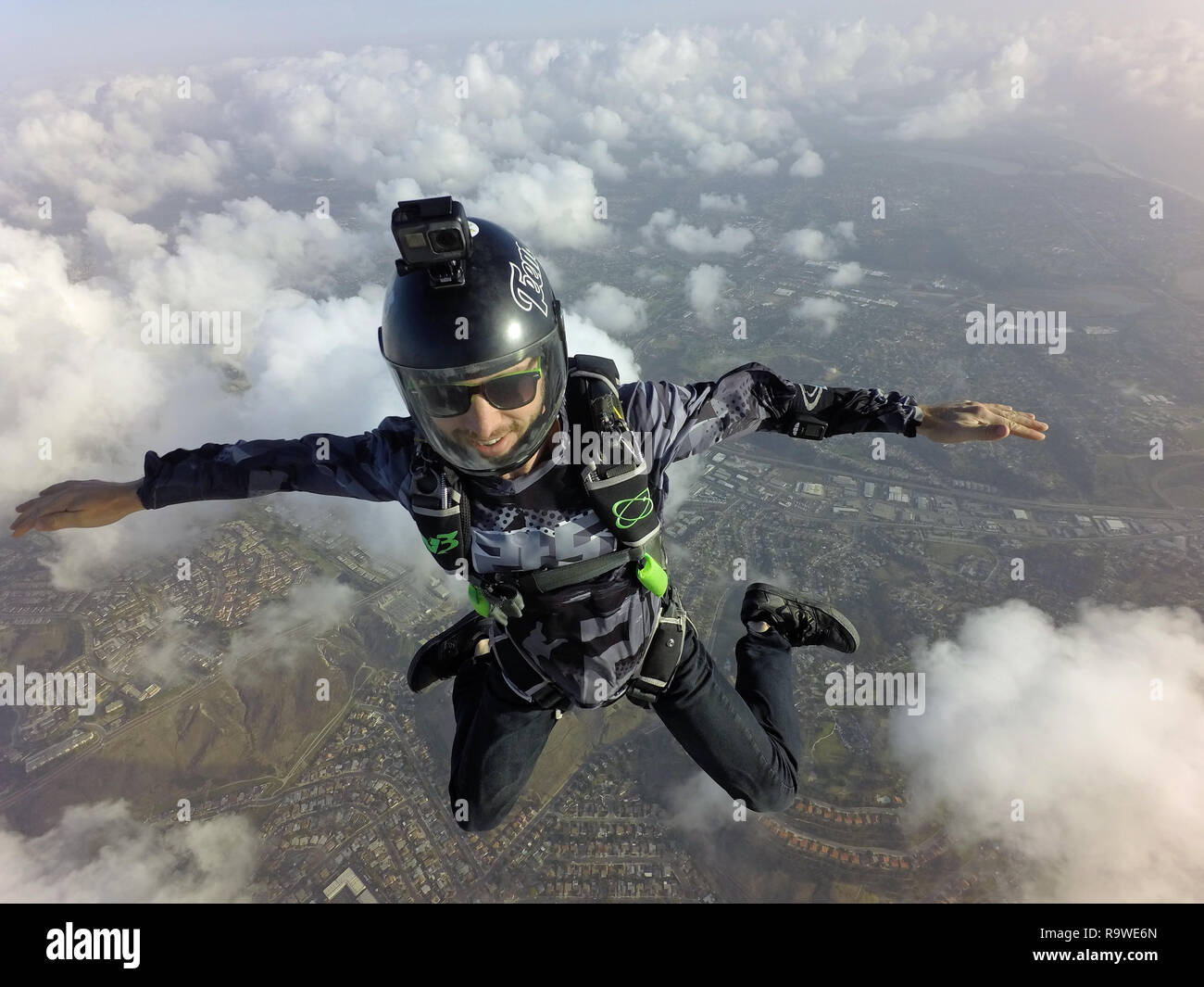 This freefly skydiver is practice different freestyle positions in the ...