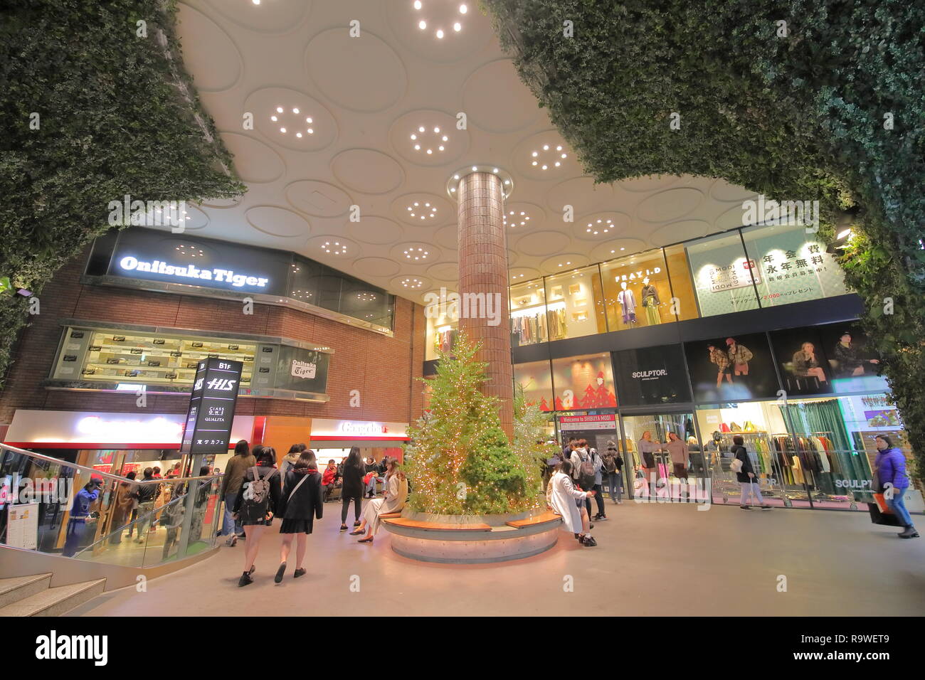 People visit MODI shopping mall in Shibuya Tokyo Japan Stock Photo - Alamy