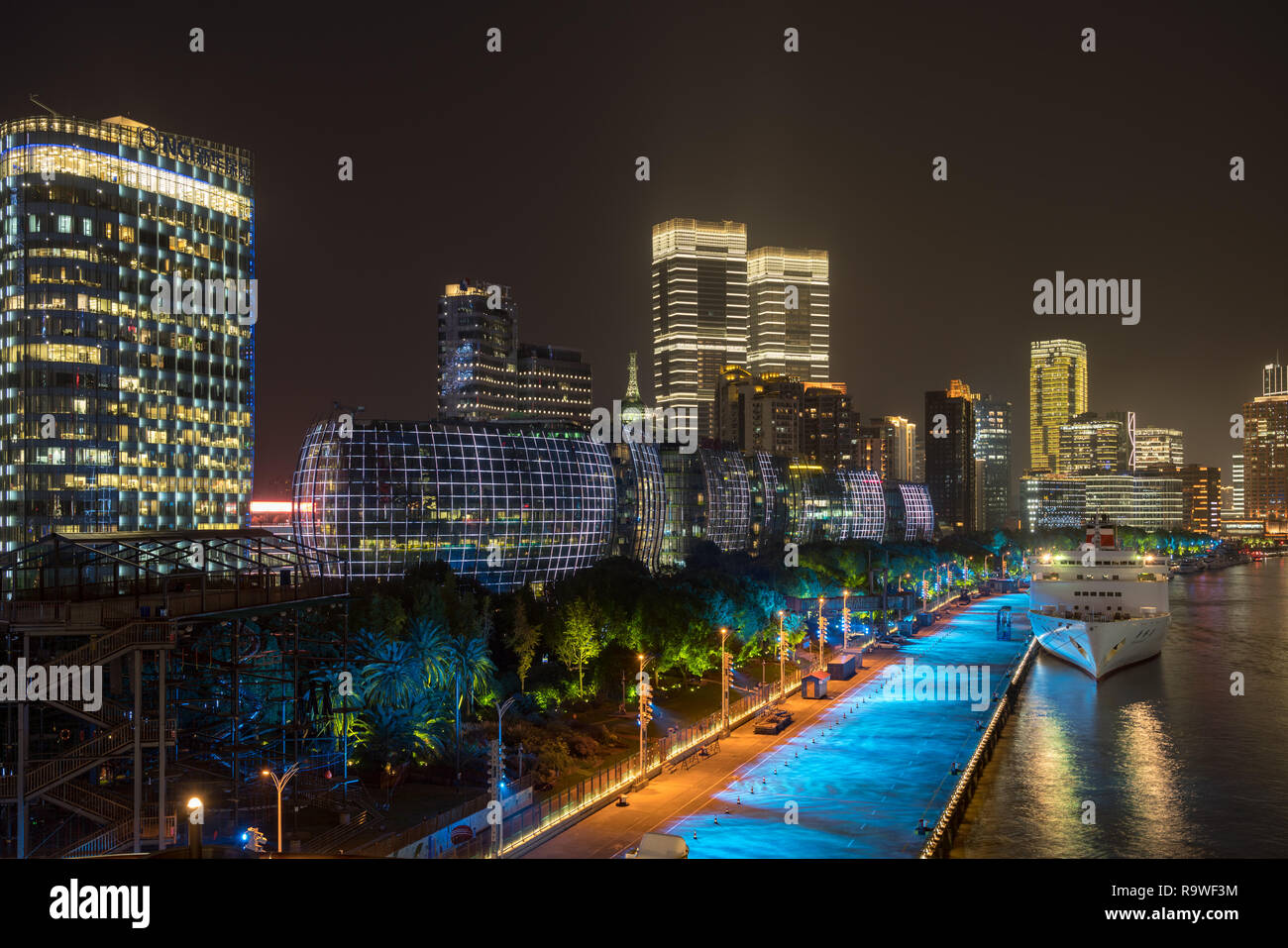 Shanghai Port International Cruise Ship Terminal building at night ...