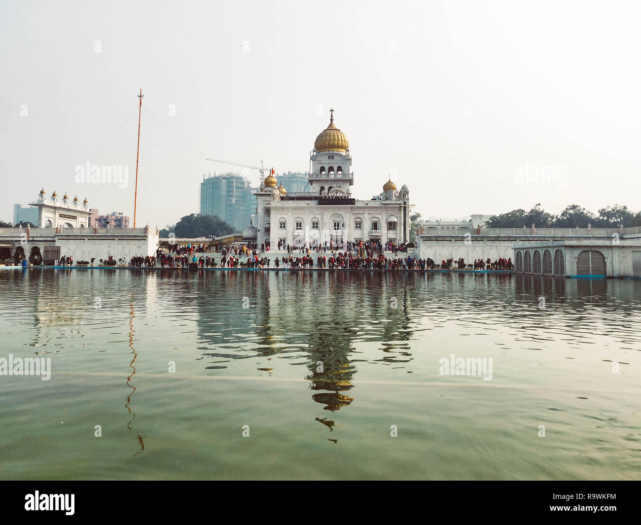 Gurudwara bangla sahib delhi hi-res stock photography and images - Alamy