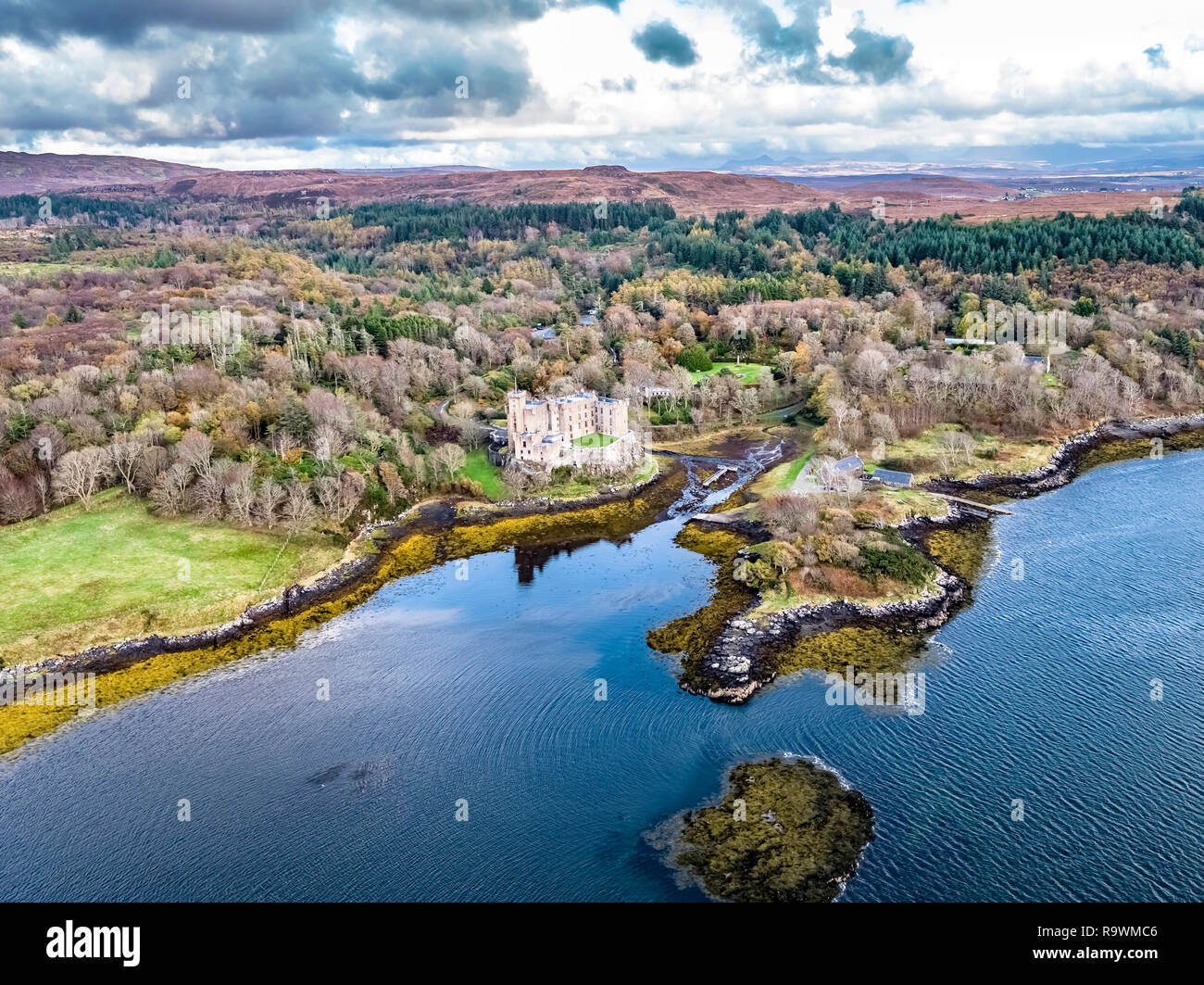 Dunvegan castle hi-res stock photography and images - Alamy
