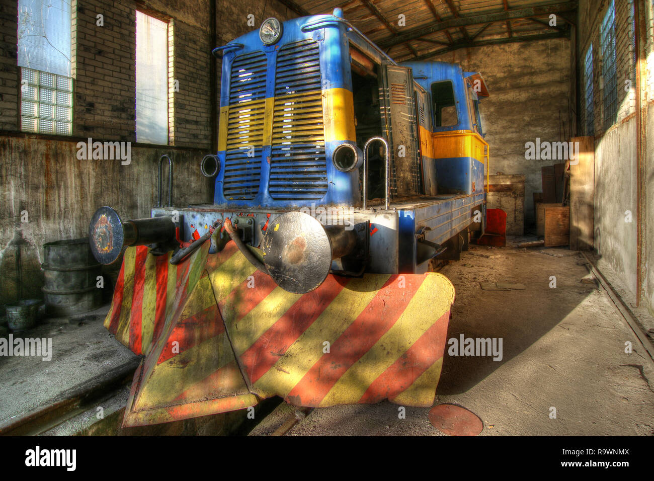 Abandoned old diesel locomotive hi-res stock photography and images - Alamy