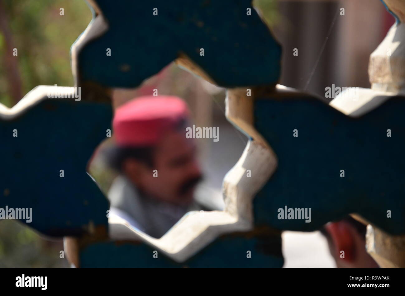 Traditional sindhi cap hi-res stock photography and images - Alamy