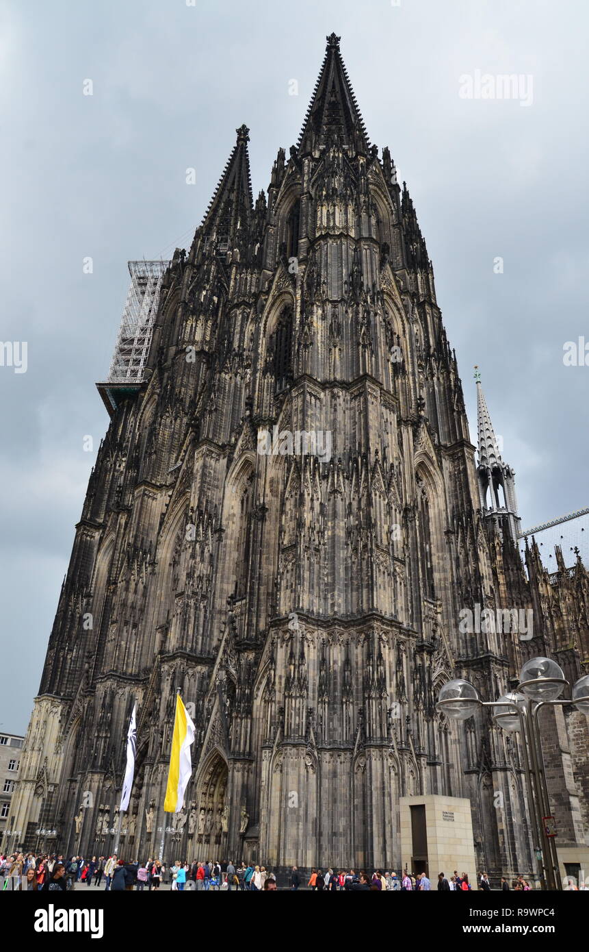 The history of goth hi-res stock photography and images - Alamy