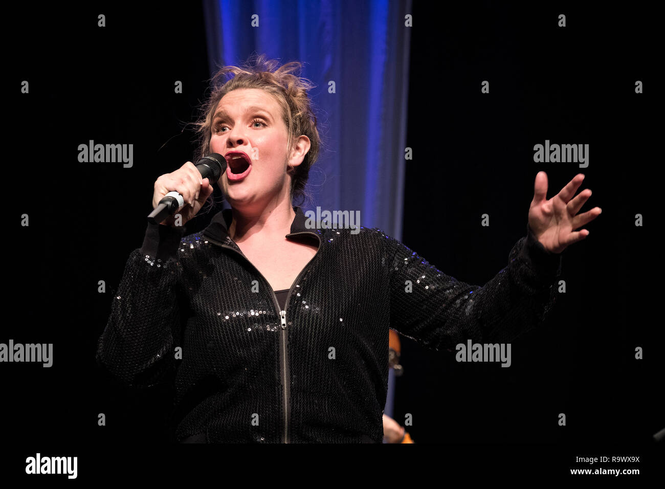 Polly gibbons quartet hi-res stock photography and images - Alamy