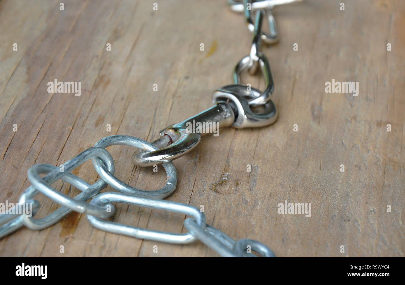 Choke chain hi-res stock photography and images - Alamy