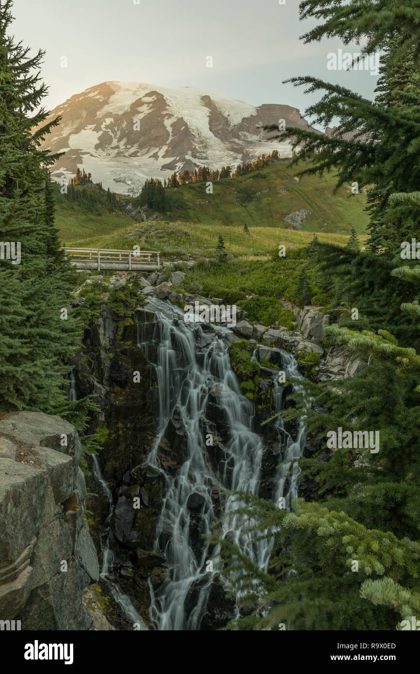 Beatiful american landscapes hi-res stock photography and images - Alamy