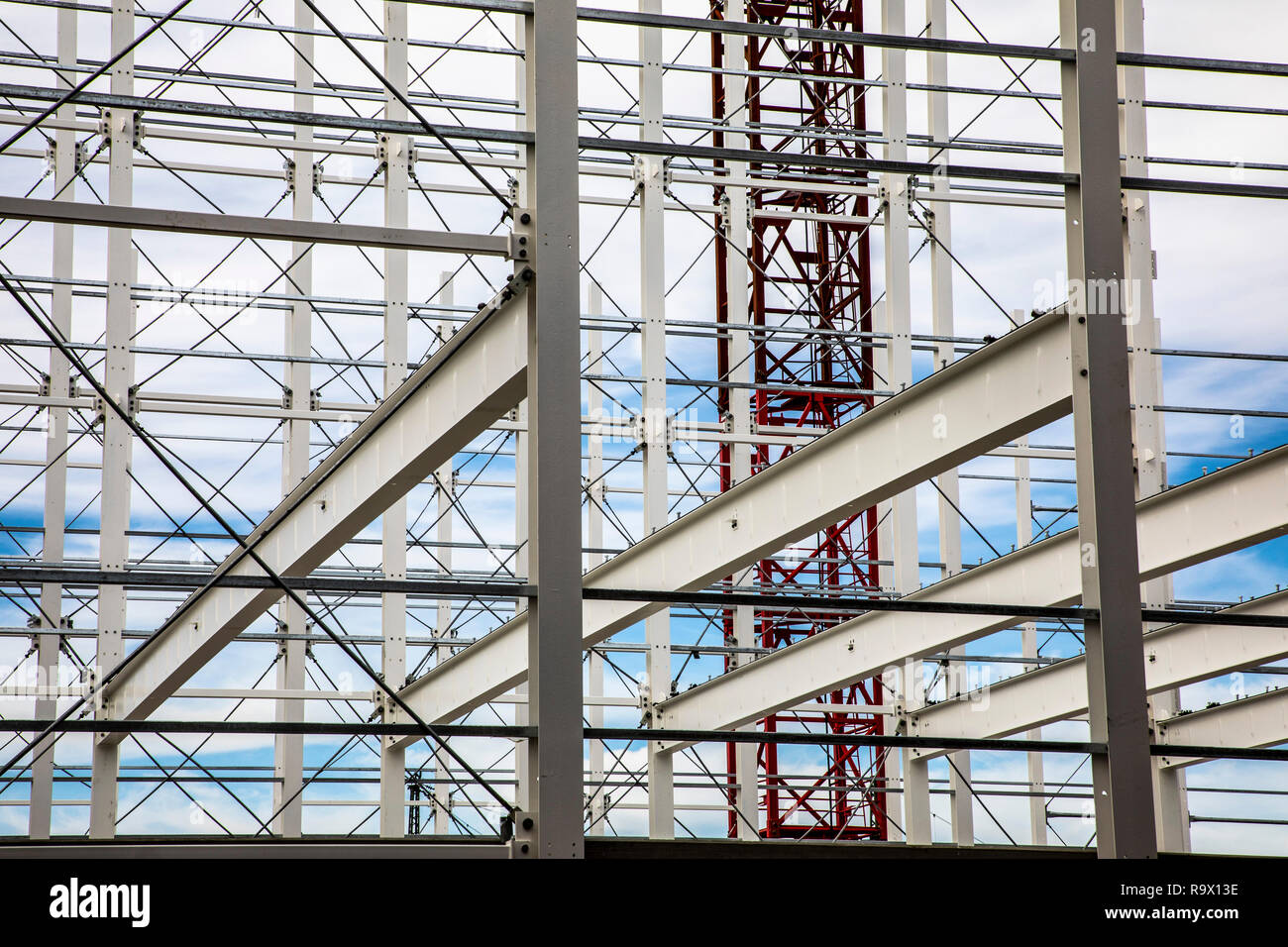 Metal construction pillar hi-res stock photography and images - Alamy
