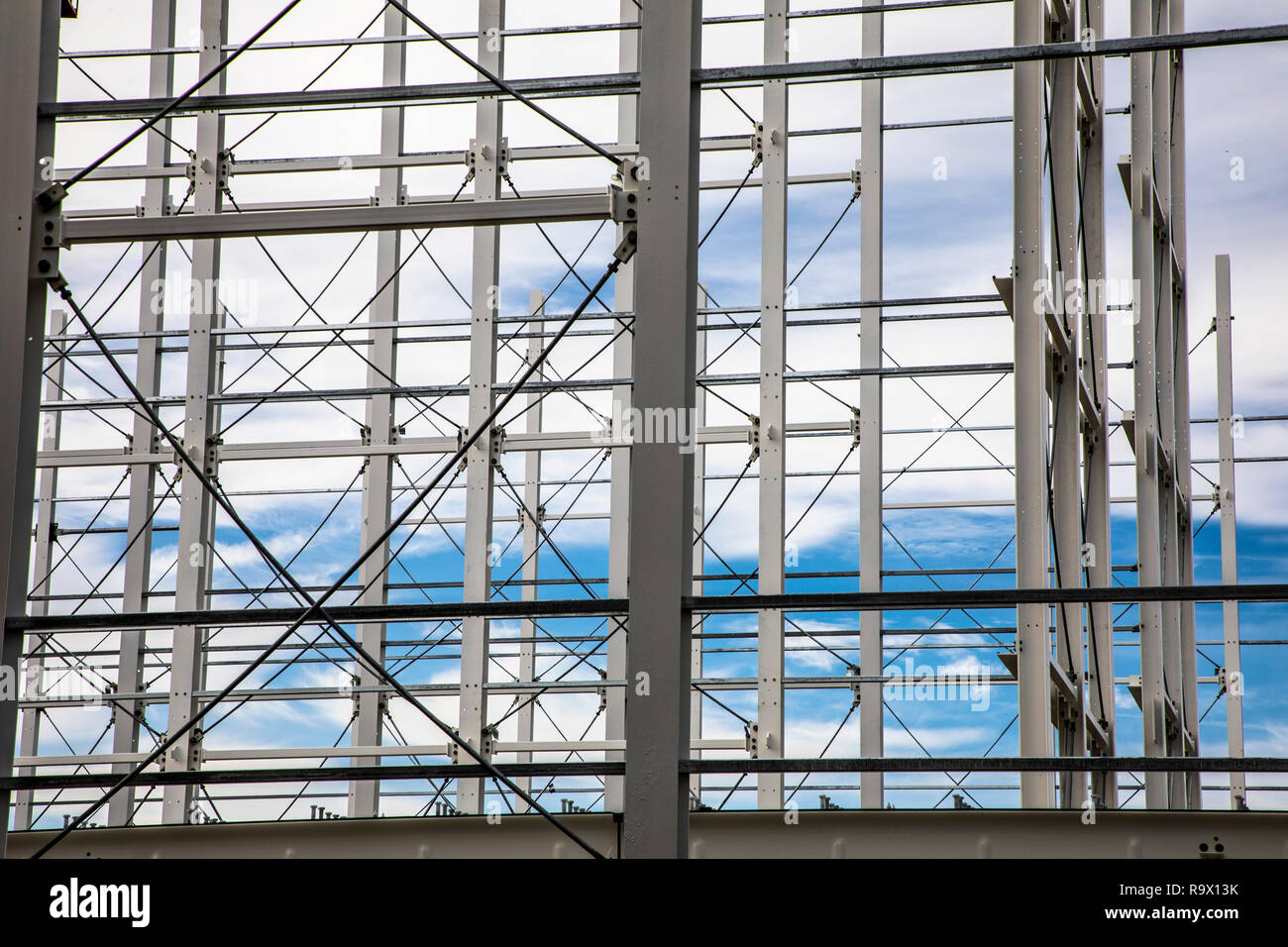 Metal construction pillar hi-res stock photography and images - Alamy