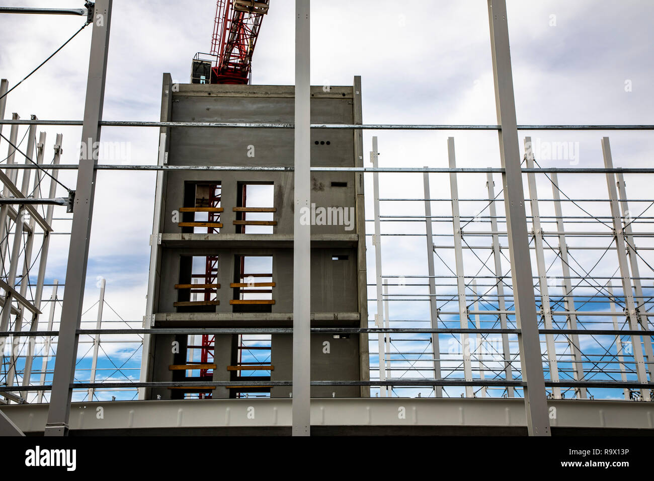 Metal construction pillar hi-res stock photography and images - Alamy