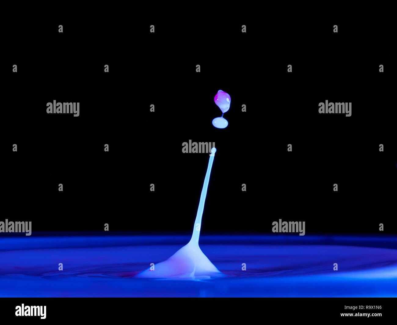 Water splash art Stock Photo - Alamy