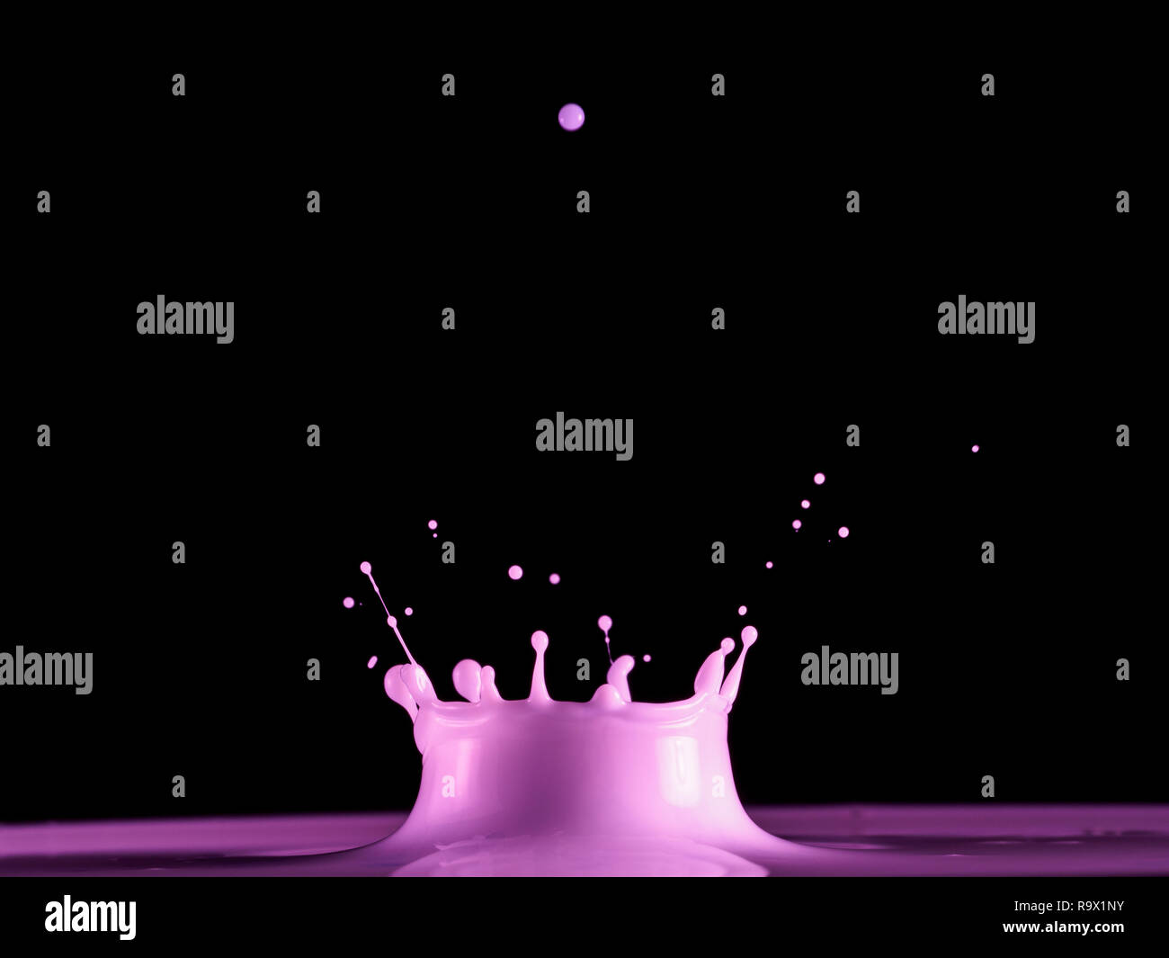 Water splash art Stock Photo - Alamy