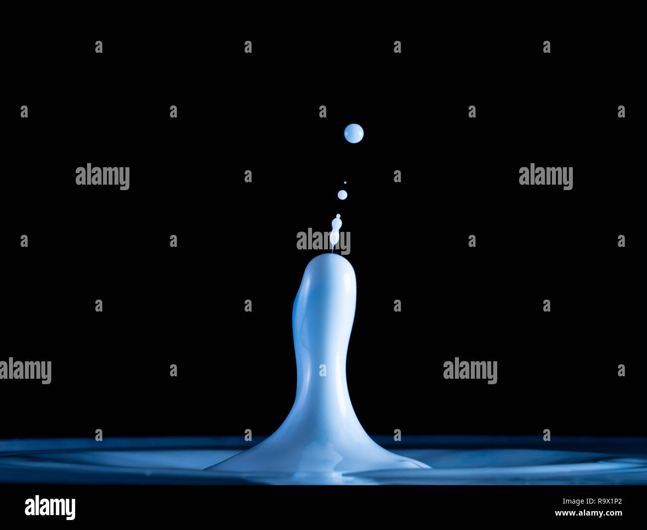 Water splash art Stock Photo - Alamy