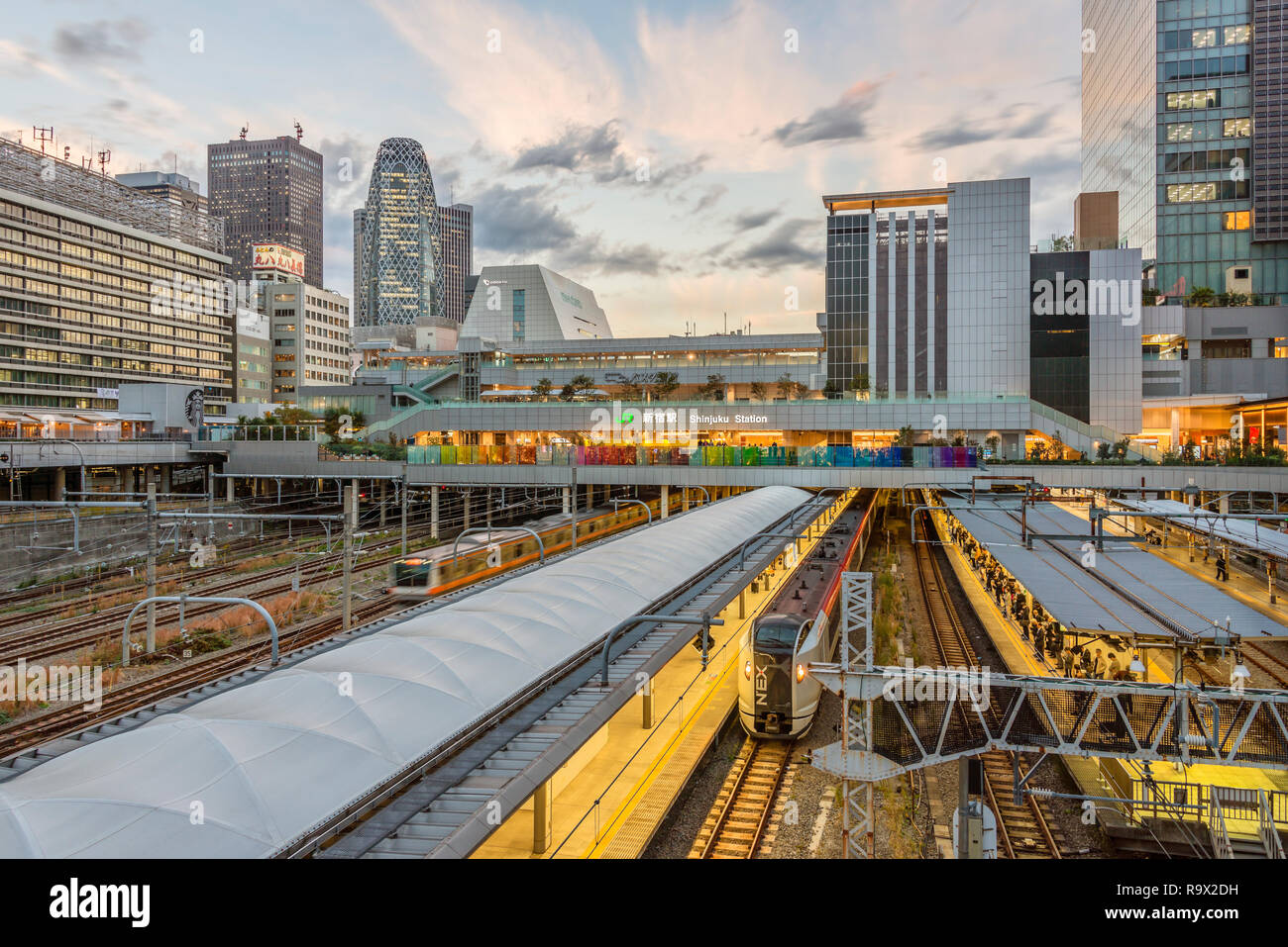 New South Gate and Southern Terrace of Shinjuku Station at dawn, Tokyo ...
