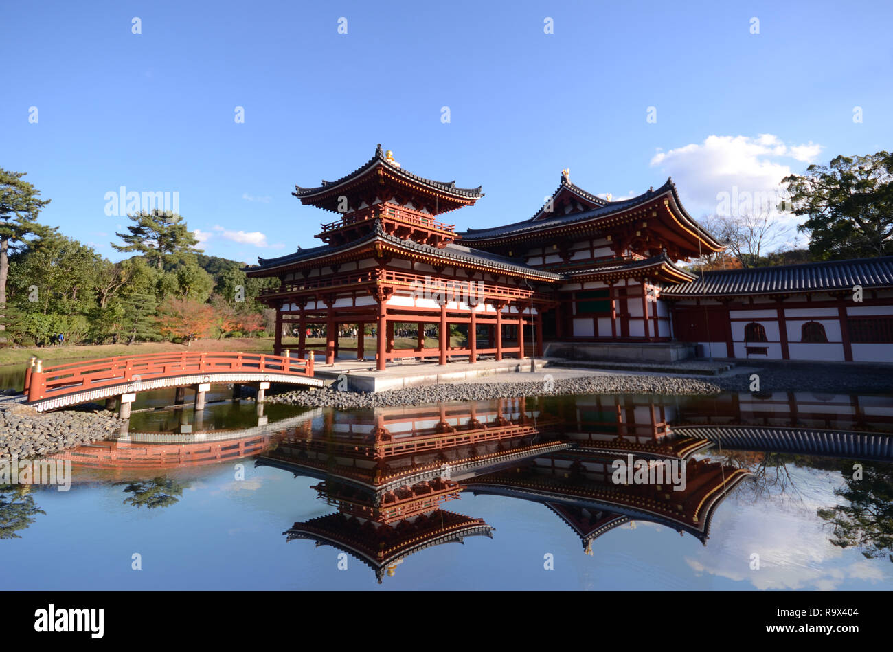 Hall of the byodo in hi-res stock photography and images - Alamy