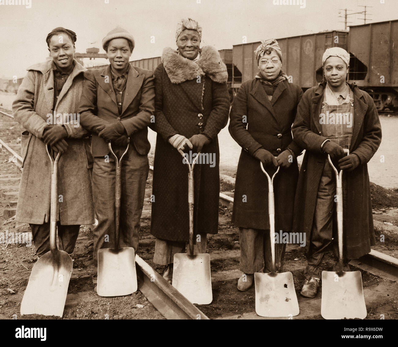 Female railroad worker hi-res stock photography and images - Alamy
