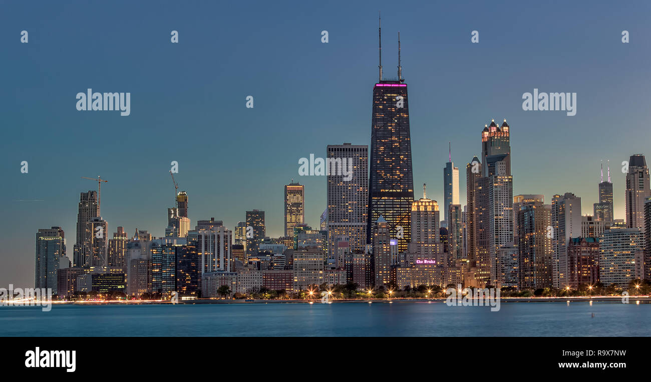 city night view Stock Photo - Alamy