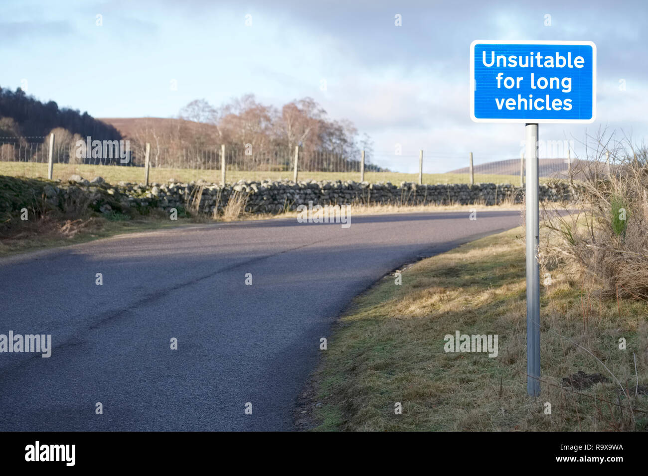 Unsuitable for long vehicles road safety sign in rural countryside ...