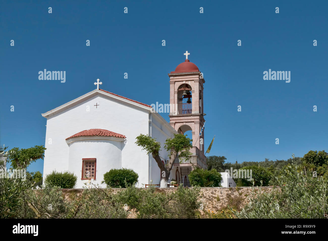 Small church in the village Gerani on Crete, Greece Stock Photo - Alamy