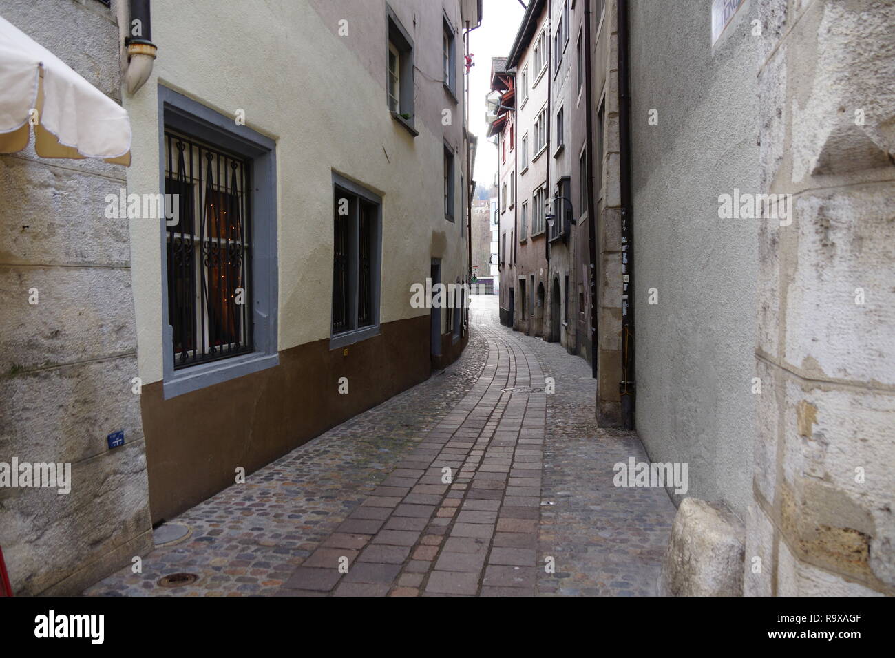 Curved street in the market town Stock Photo - Alamy