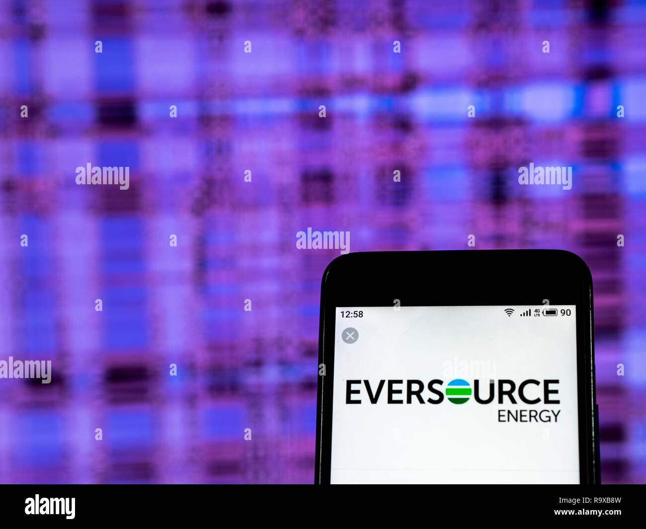 Eversource energy logo hi-res stock photography and images - Alamy