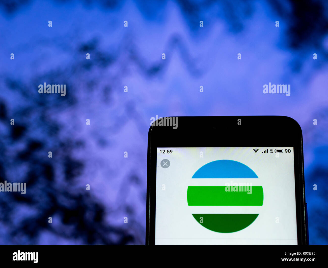 Eversource logo hi-res stock photography and images - Alamy