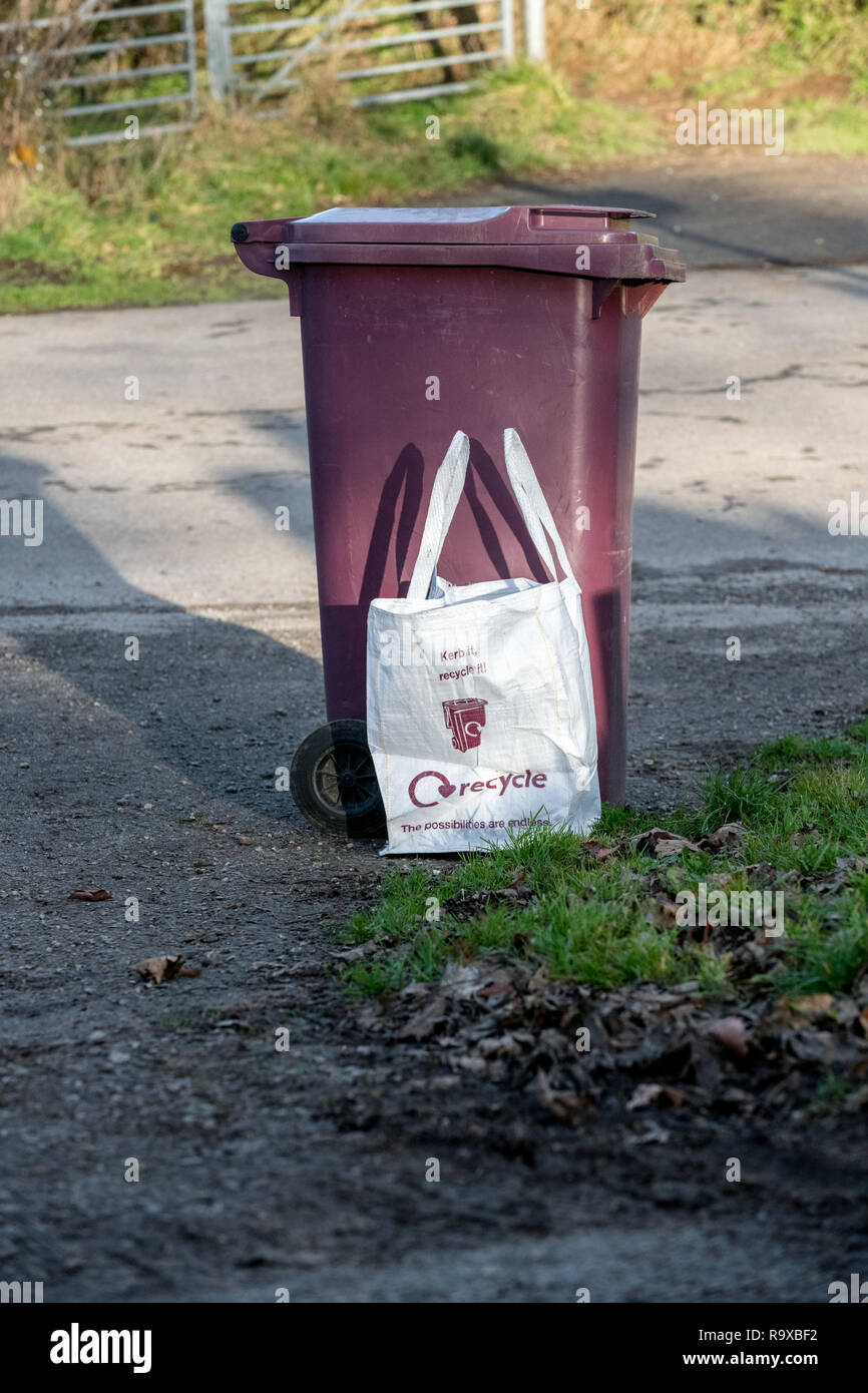Brown wheelie bin hi-res stock photography and images - Alamy