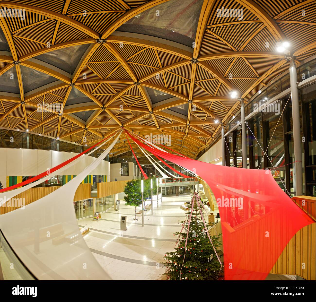 Exeter University Campus Stock Photo - Alamy