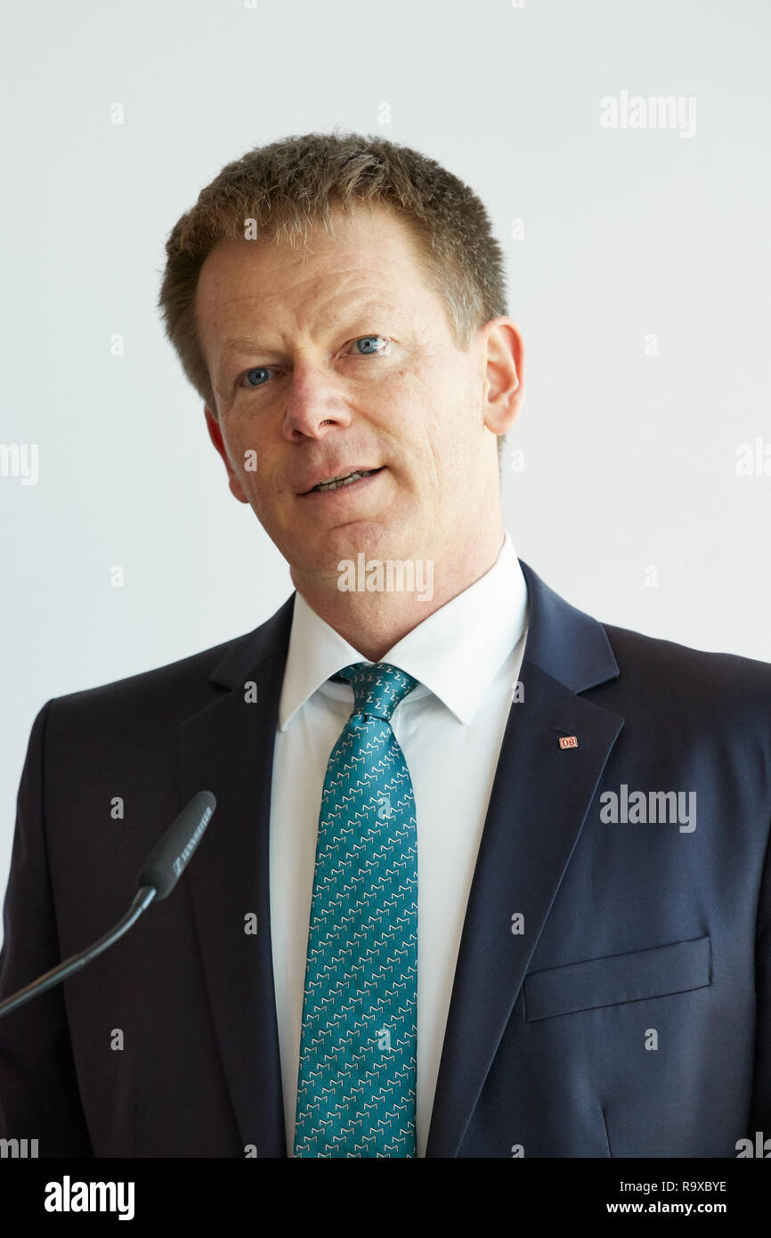 Richard dr hi-res stock photography and images - Alamy