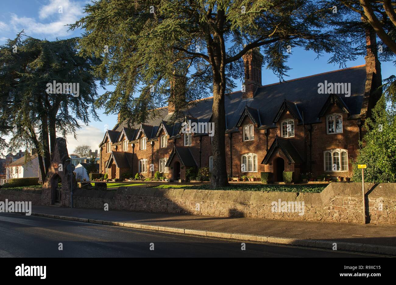 Almshouses exeter hi-res stock photography and images - Alamy