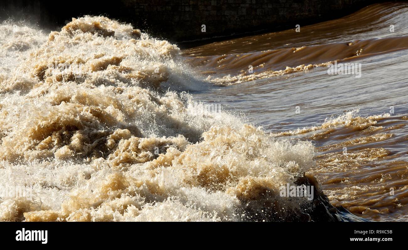 River Exe, Exeter Quay Stock Photo - Alamy