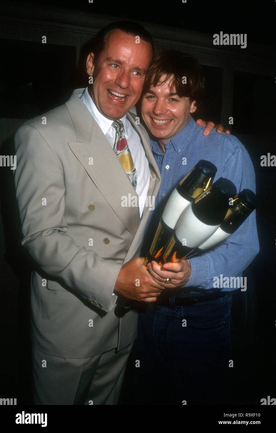 HOLLYWOOD, CA - JUNE 26: Actor/comedian Phil Hartman and actor/comedian ...