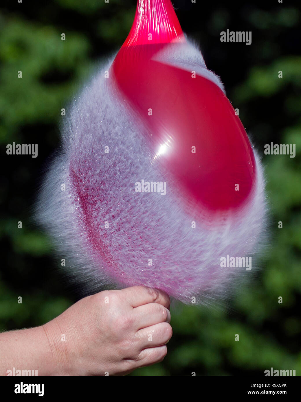 Bursting a balloon hi-res stock photography and images - Alamy