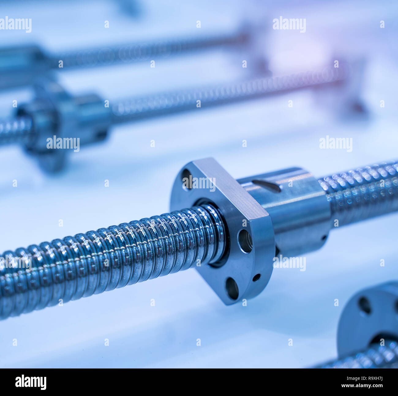 Screw shaft hi-res stock photography and images - Alamy
