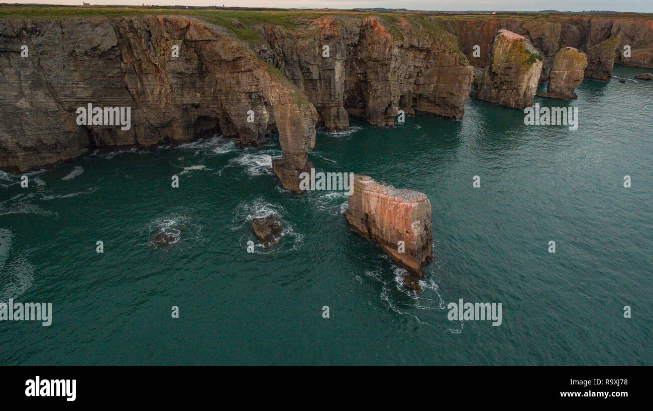 Green aerial views hi-res stock photography and images - Alamy